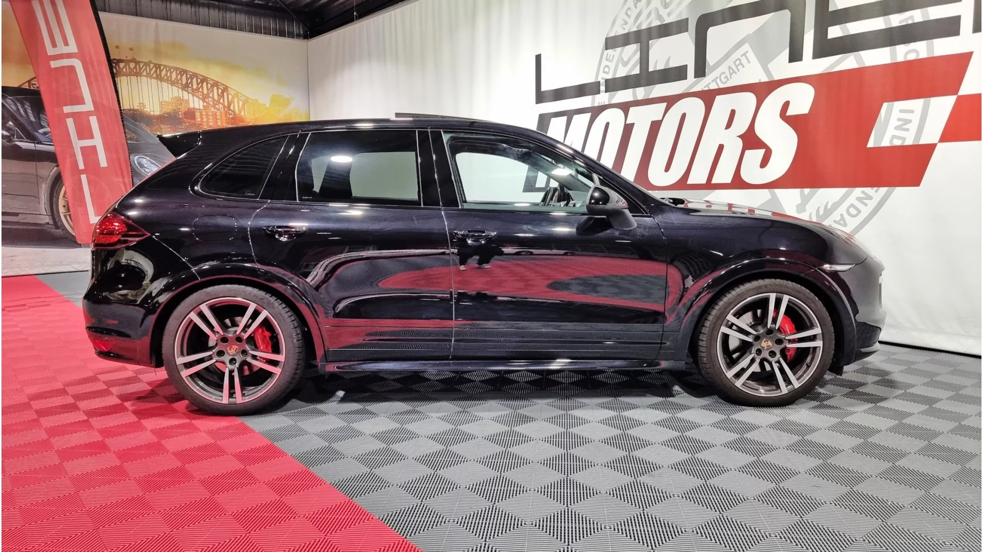 Porsche Cayenne GTS occasion chez LINEA Motors
