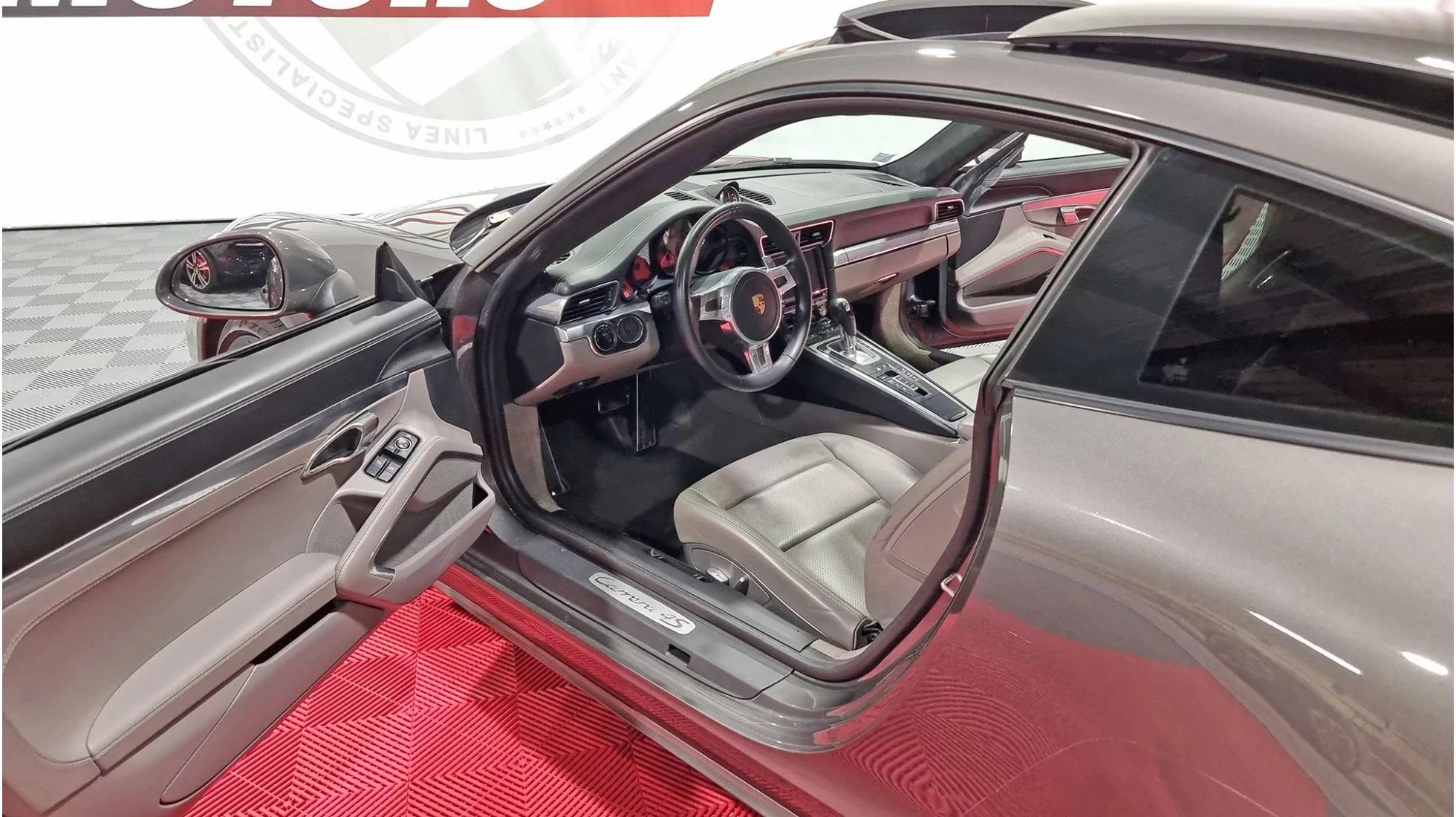 Porsche 991 Carrera 4S 400